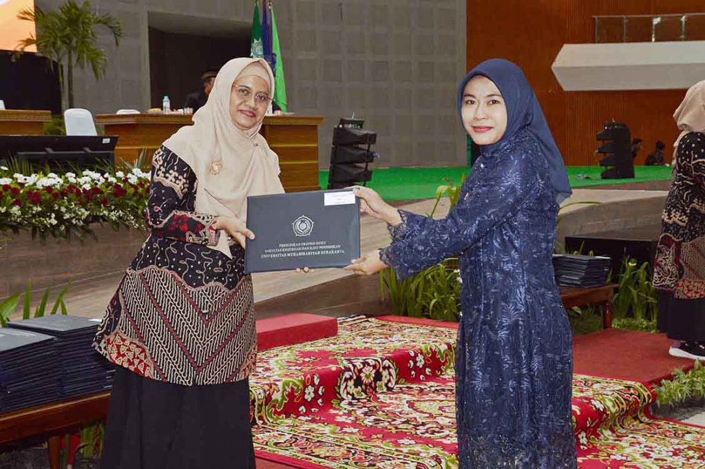 Yudisium dan Kuliah Umum PPG FKIP UMS 2022 – Program Profesi Guru
